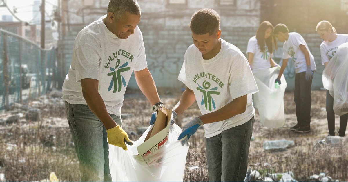 Donating life insurance to charity